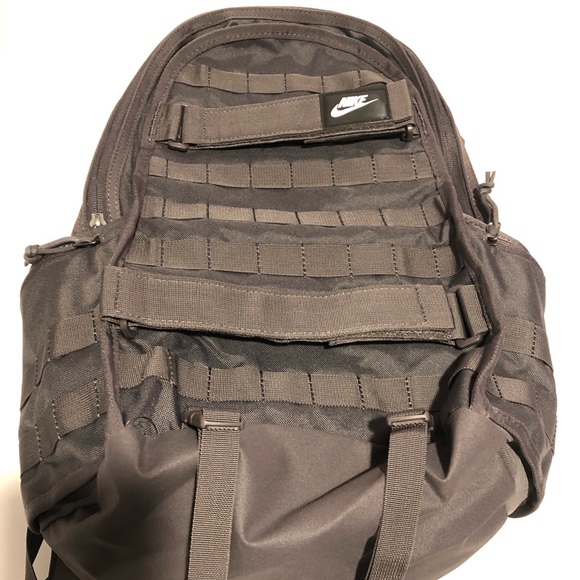 Nike | Bags | Unisex Nike Skateboard Backpack Ba59769 Grey | Poshmark